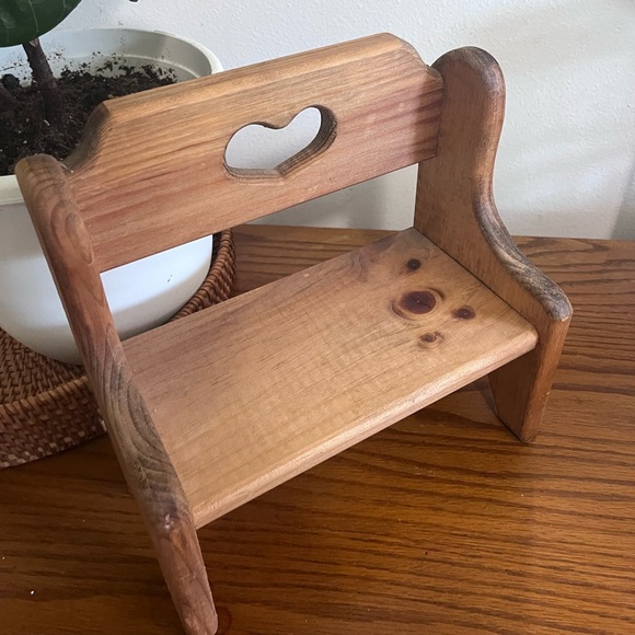 vintage heart design bench | Accents | Vintage Wooden Heart Design ...